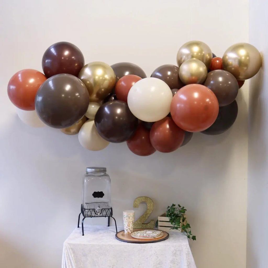 Teddy Bear Balloon Garland by Pop Balloons – Build a Birthday NZ
